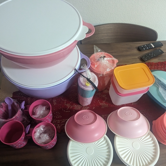 Tupperware | Kitchen | Tupperware | Poshmark